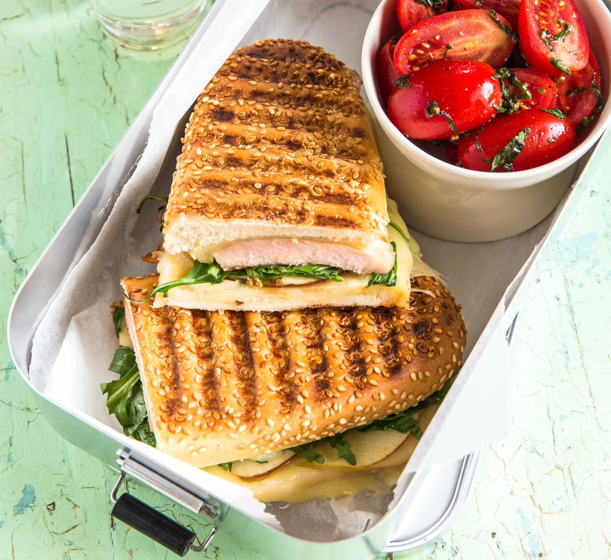 Sandwich panini au porc et à la roquette - Le porc du Québec