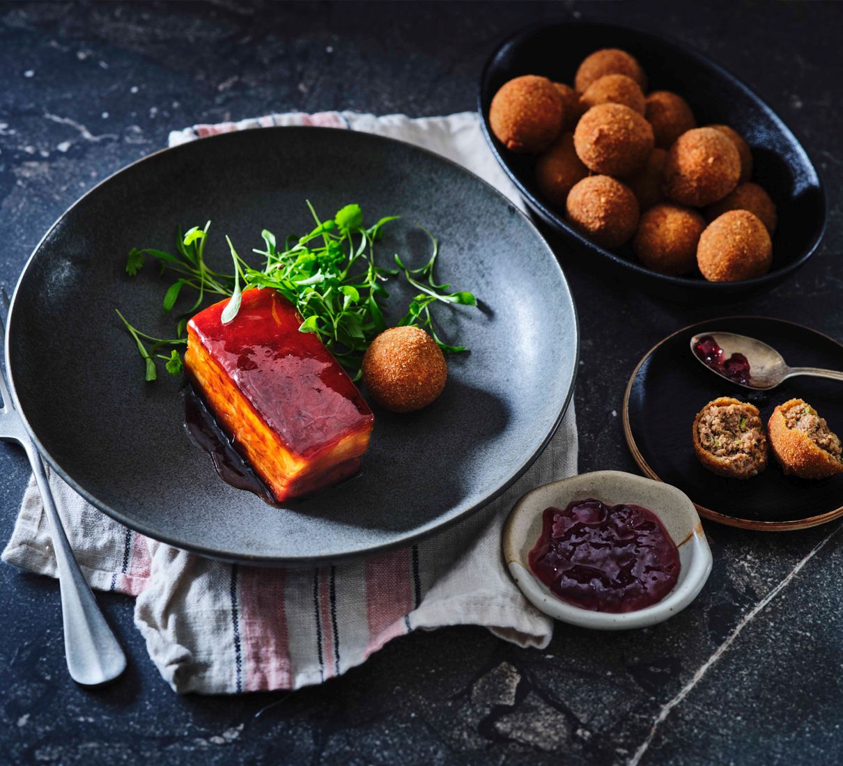 Glazed Nagano Pork Belly - Le porc du Québec